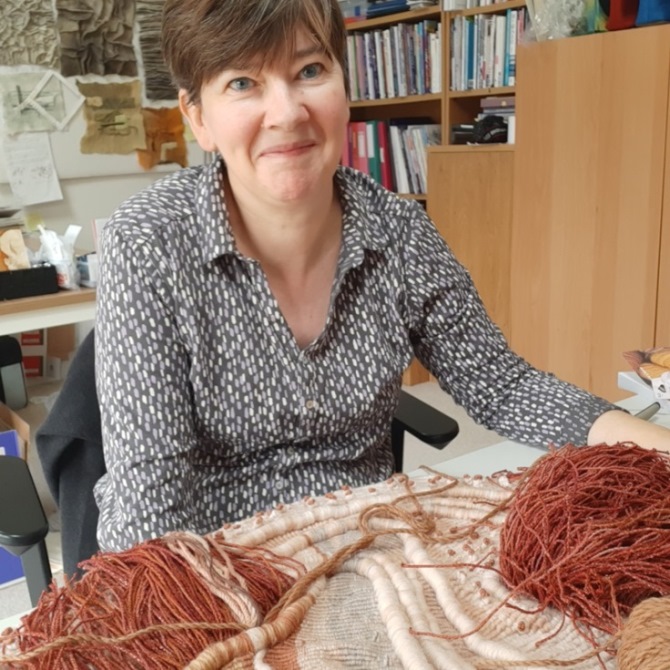 Textiles and drugs – seam