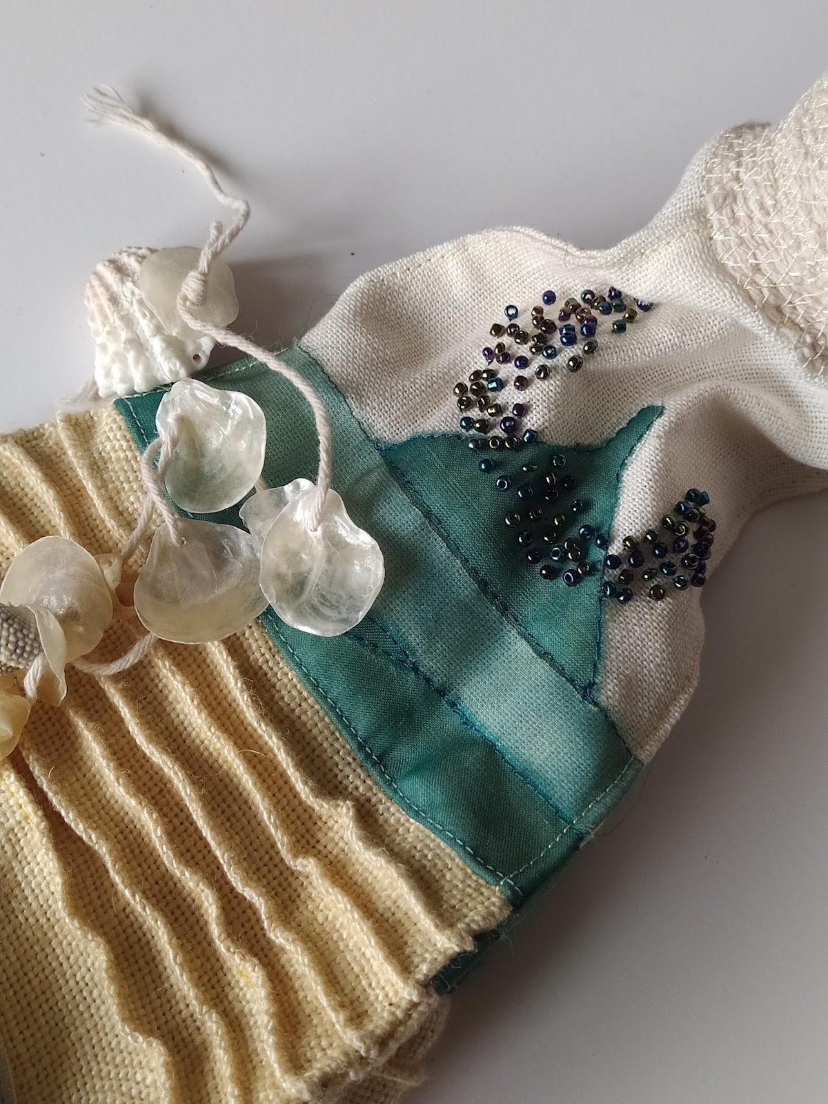 A Trio of Vessels – seam